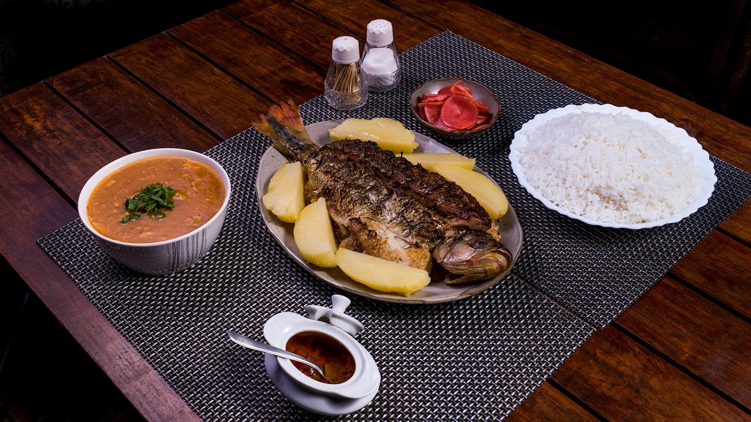 Melhores Restaurantes em Bonito: 16 Opções